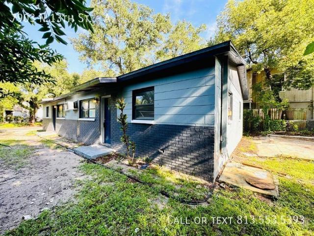 Sign your lease in June and receive 7 days of FREE rent! Check Out This affordable and budget friendly 2 Bedroom Gem!