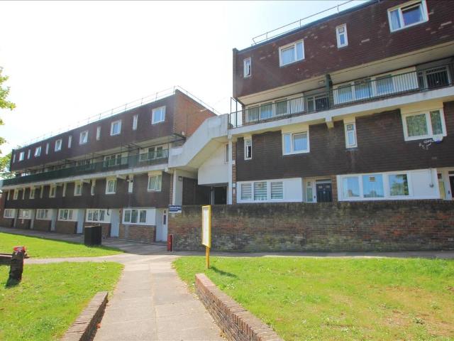 Chedworth House, West Green Road, Tottenham, London N15, 3 bed flat to rent, £2,300 pcm | PrimeLocation