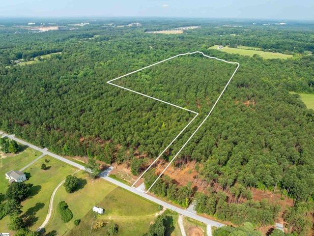 Cheek Rd, Gray Court, SC 29645