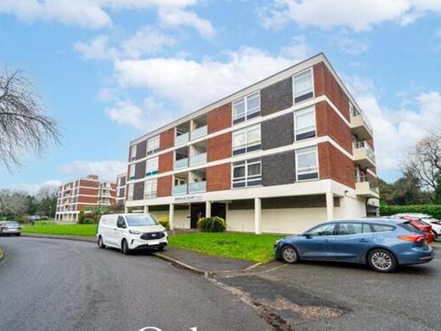 Chelmscote Road, Solihull, 3 Bedroom Apartment