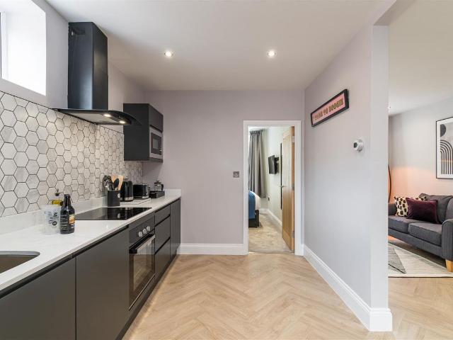 Chelmsford Lofts, Sandyford, Newcastle Upon Tyne NE2, 2 bed flat to rent, £1,350 pcm | PrimeLocation