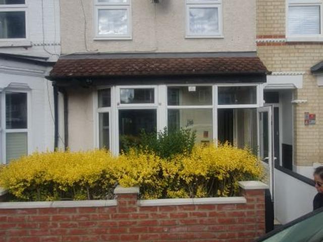 Chelmsford Road, Walthamstow E17, 4 bed shared accommodation to rent, £3,200 pcm | PrimeLocation