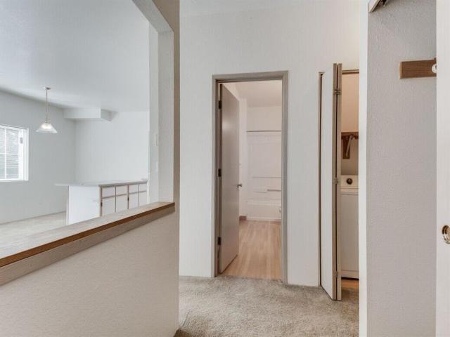 Chelsey Lane Apartments 2 Bedroom Apartment for Rent at 1530 Ne Cleveland Ave, Gresham, OR 97030 Gresham North Central