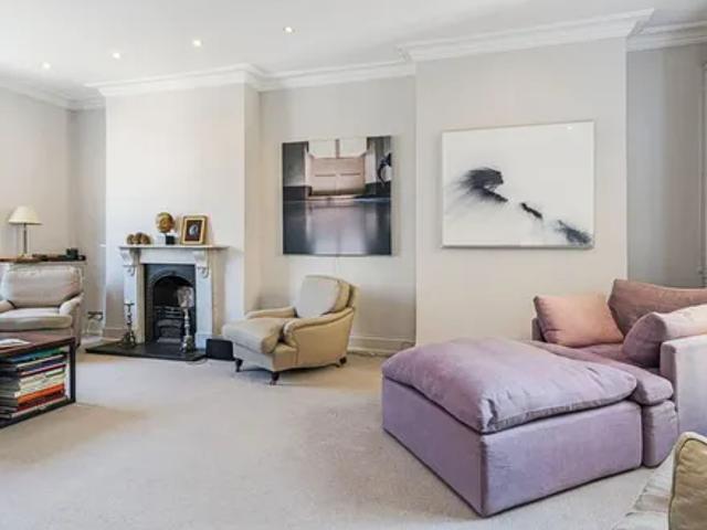 Chelsea and Westminster Hospital, 369 Fulham Road, Lot's Village, London, SW10 9NH, United Kingdom | 3 bed townhouse for rent #140800264 | Rentberry