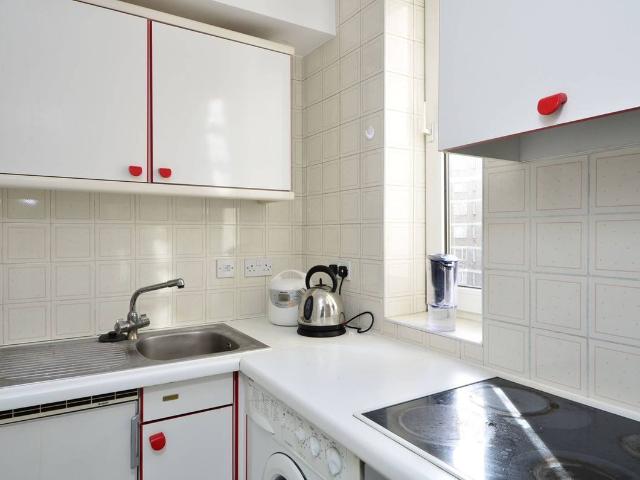Chelsea Cloisters, Chelsea, London SW3, Studio to rent, £1,842 pcm | PrimeLocation