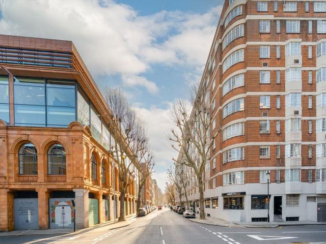 Chelsea Cloisters, Chelsea SW3, 1 bed flat to rent, £2,817 pcm | PrimeLocation