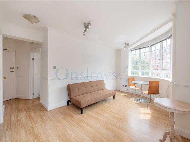 Chelsea Cloisters, London 1 bed apartment to rent £2,817 pcm £650 pw