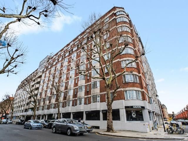 Chelsea Cloisters, Sloane Avenue, London SW3, 1 bed flat to rent, £2,817 pcm | PrimeLocation
