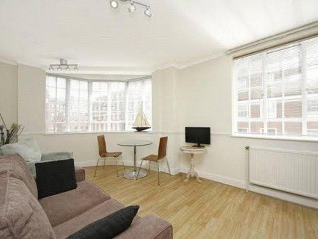 Chelsea Cloisters, Sloane Avenue, London SW3, 1 bed flat to rent, £2,817 pcm | PrimeLocation