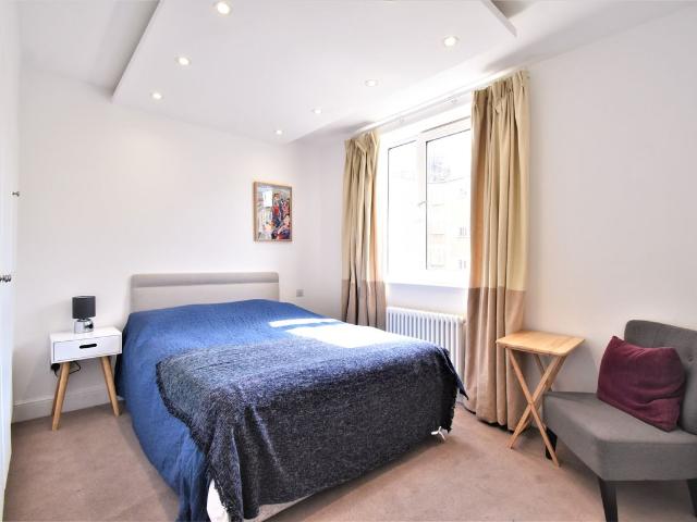 Chelsea Cloisters, Sloane Avenue, London SW3, Studio to rent, £1,850 pcm | PrimeLocation