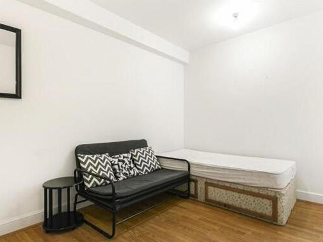 Chelsea Cloisters, Sloane Avenue, 1 Bedroom Apartment