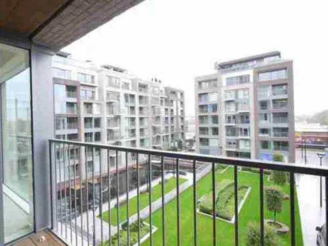Chelsea Creek Concierge, 4 Thurstan Street, London, SW6 2GB, United Kingdom | 1 bed apartment for rent #154582497 | Rentberry