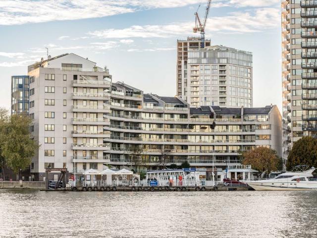 Chelsea Crescent, Chelsea Harbour SW10, 3 bed flat to rent, £13,997 pcm | PrimeLocation