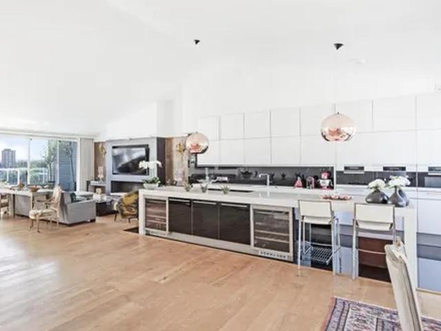 Chelsea Crescent, The Towpath, London, SW10 0XA, United Kingdom | 3 bed duplex for rent #138315014 | Rentberry