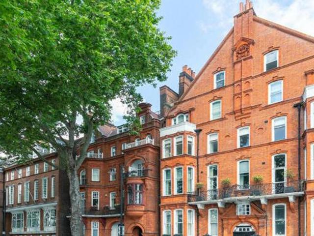 Chelsea Embankment, London, 2 Bedroom Apartment