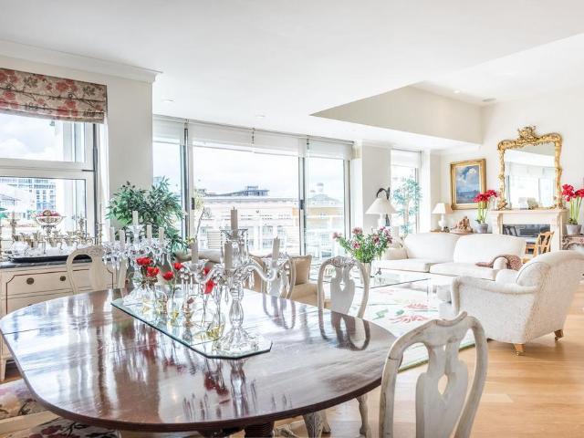Chelsea Harbour, Chelsea, London, SW10 3 bed flat to rent £8,667 pcm £2,000 pw