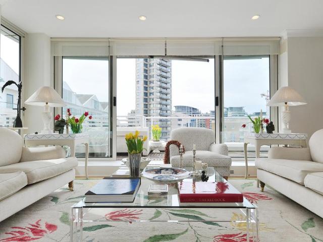 Chelsea Harbour Chelsea SW10 3 bed penthouse to rent £8,667 pcm £2,000 pw