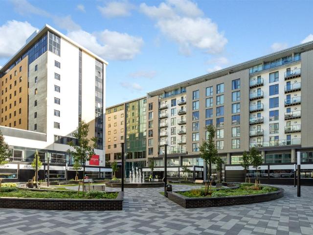 Chelsea House, Central Milton Keynes MK9, 1 bed flat to rent, £1,195 pcm | PrimeLocation
