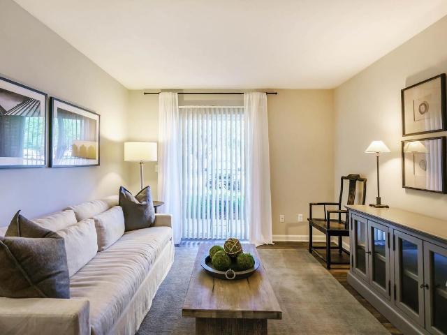 Chelsea Place 2 Bedroom Apartment for Rent at 805 Bradyville Pike, Murfreesboro, TN 37130