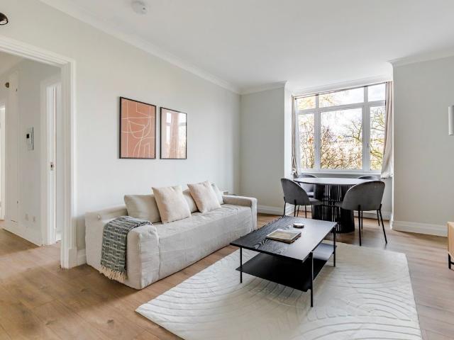 Chelsea SW1X, 1 bed flat to rent, £4,250 pcm | PrimeLocation