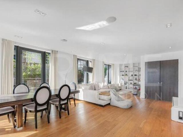 Chelsea Wharf Residences, Lots Road, 2 Bedroom Apartment