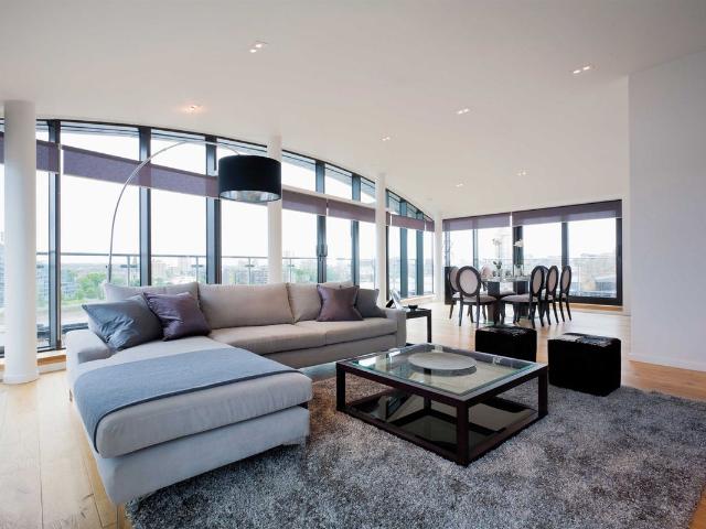 Chelsea Wharf SW10, 2 bed flat to rent, £10,833 pcm | PrimeLocation