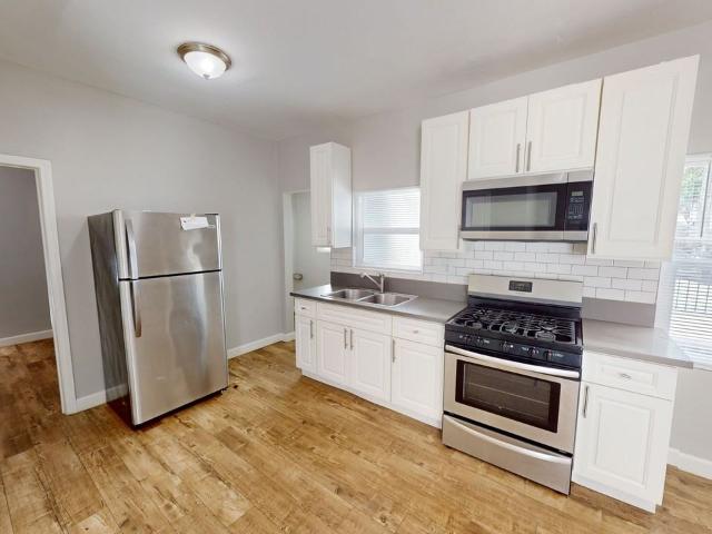 Chelsea/Soto 1 Bedroom Apartment for Rent at 2402 2402 2416 CHELSEA STREET & 1216 1220 N. SOTO STREET, Los Angeles, CA 90033 Boyle Heights