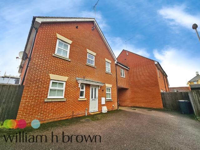 Chelwater, Great Baddow, CHELMSFORD 2 bed house to rent £1,675 pcm £387 pw