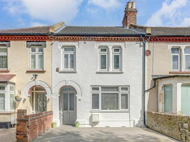 Cheltenham Drive, Leigh on sea, 3 Bedroom Terraced