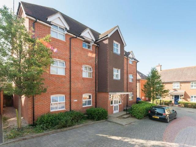 Cheney Road, Minster, Ramsgate, Kent. 2 bed flat to rent £1,050 pcm £242 pw