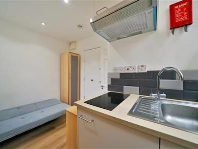 Cheniston Gardens, W8