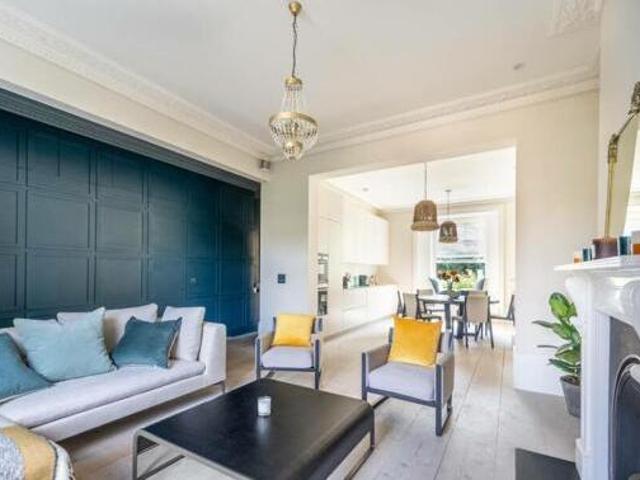 Chepstow Villas, Westbourne Grove, 1 Bedroom Flat