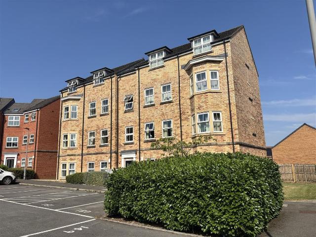 Chepstow Close, Colburn, Catterick Garrison DL9, 2 bed flat to rent, £700 pcm | PrimeLocation