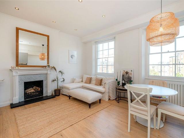 Chepstow Crescent, W11