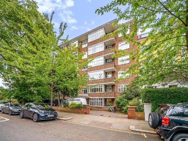 Chepstow Crescent, London 2 bed flat to rent £2,500 pcm £577 pw