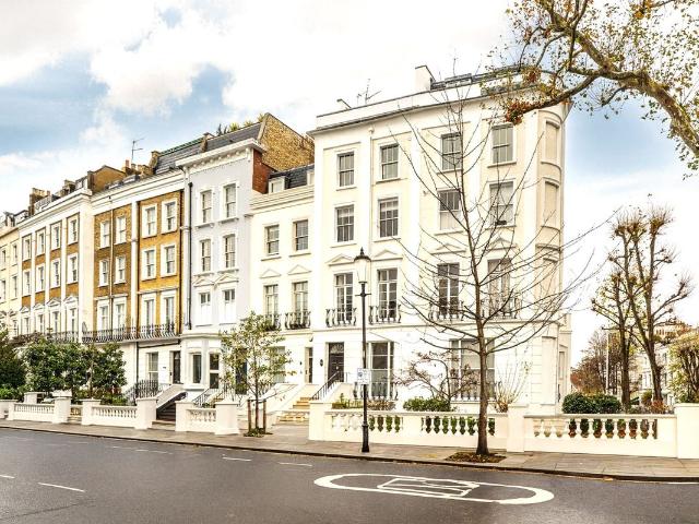 Chepstow Crescent, Notting Hill, London W11, 1 bed flat to rent, £3,000 pcm | PrimeLocation