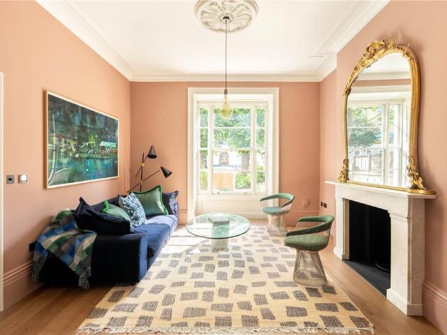 Chepstow Place, Notting Hill, W2 3 bed apartment to rent £11,917 pcm £2,750 pw