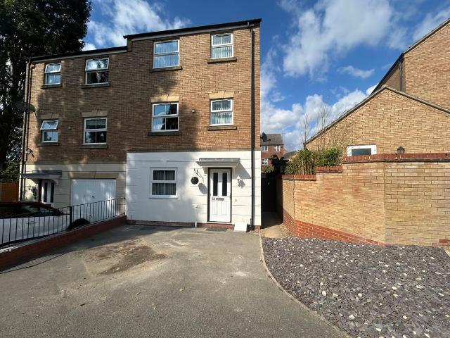Chepstow Road, Oakley Vale, Corby NN18, 1 bed flat to rent, £633 pcm | PrimeLocation