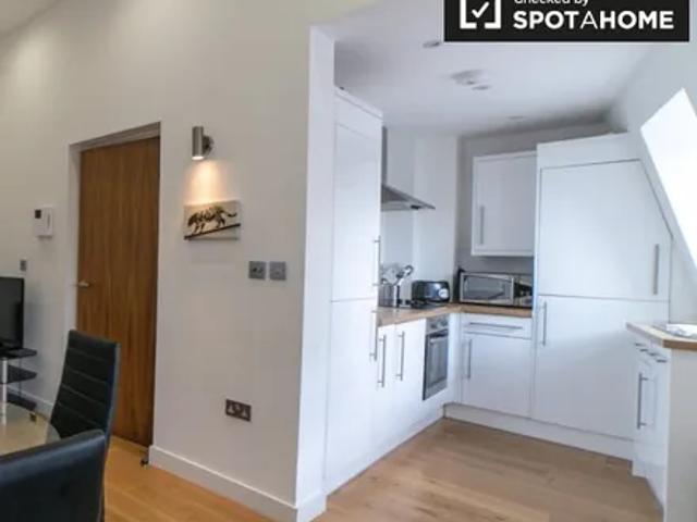 Chequer Street, London, EC1Y 8ND, United Kingdom | 1 bed apartment for rent #145867737 | Rentberry