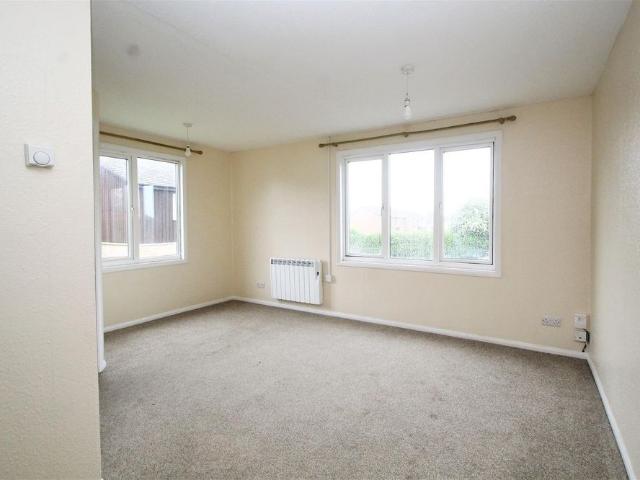 Chequers Court, Aylesbury