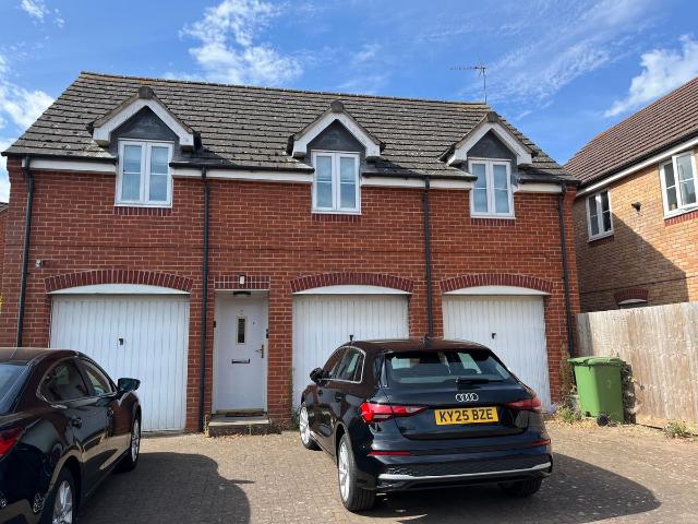 Chequers Close, Corby NN18, 2 bed flat to rent, £975 pcm | PrimeLocation