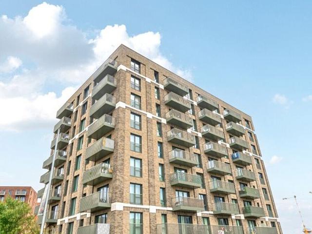 Chequers Lane, Dagenham RM9, 1 bed property to rent, £1,200 pcm | PrimeLocation