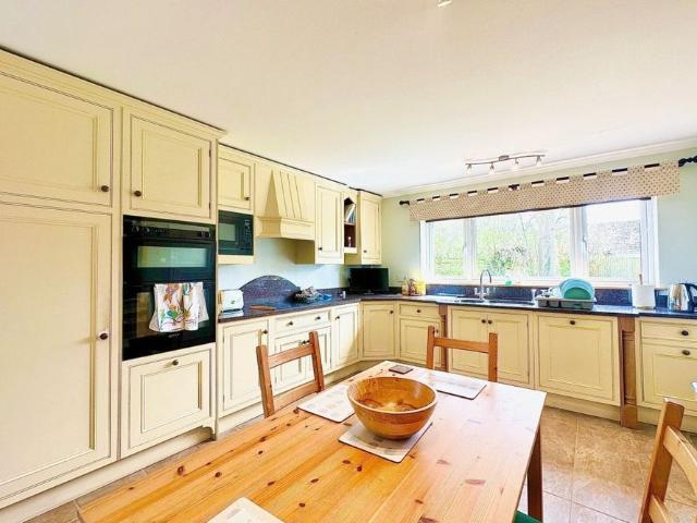 Chequers Lane, Leighton Buzzard, Pitstone