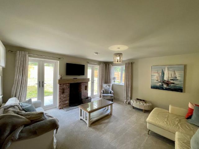Chequers Lane, Thetford, Saham Toney