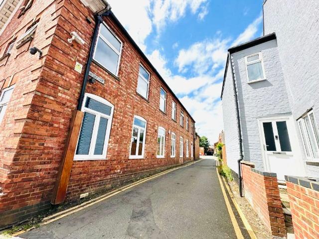 Chequers Lane, Wellingborough NN8, 2 bed property to rent, £975 pcm | PrimeLocation