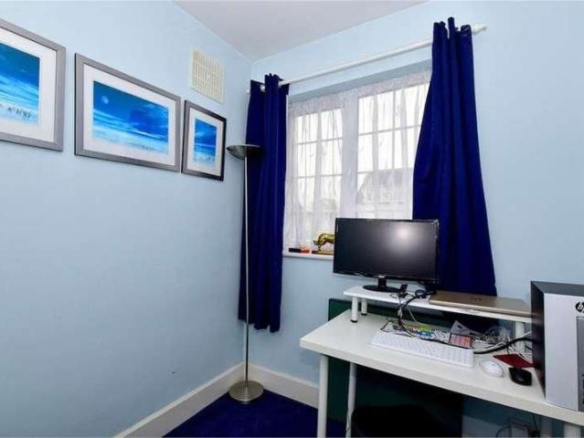 Chequers Orchard, Iver, SL0