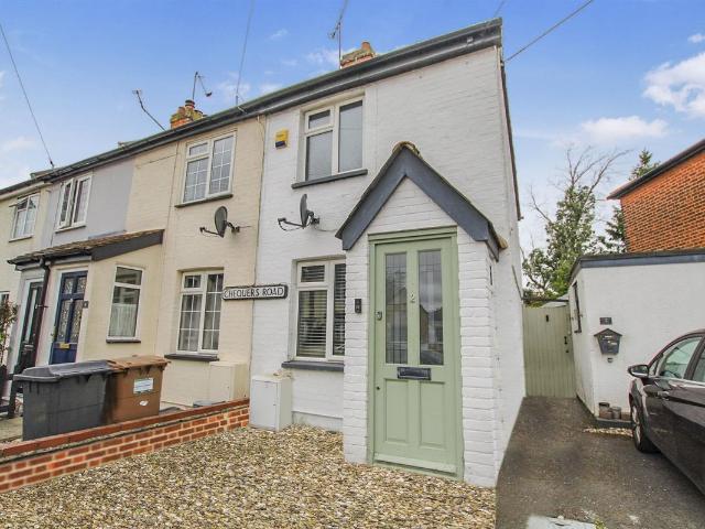 Chequers Road, Writtle, Chelmsford CM1, 2 bed property to rent, £1,750 pcm | PrimeLocation