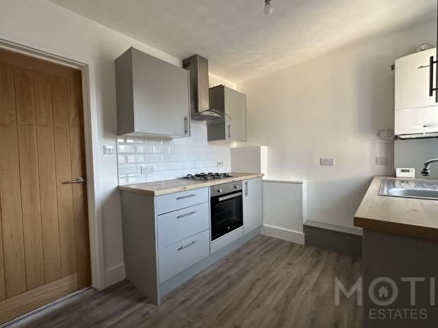 Cheriton Road, Folkestone CT19, 1 bed flat to rent, £875 pcm | PrimeLocation