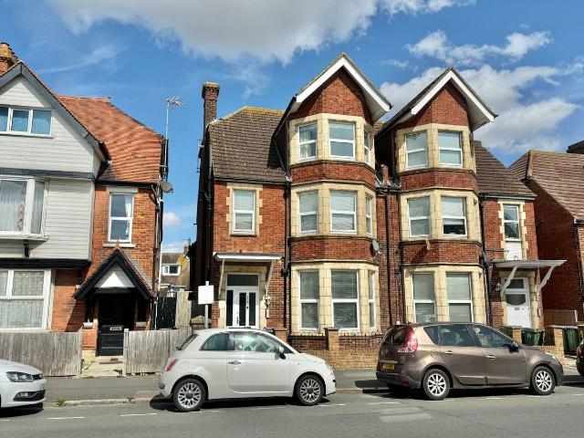 Cheriton Road, Folkestone, Kent CT19, 1 bed flat to rent, £795 pcm | PrimeLocation