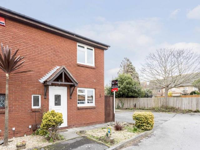 Cheriton Road, Gosport PO12 3 bed end of terrace house to rent £1,370 pcm £316 pw